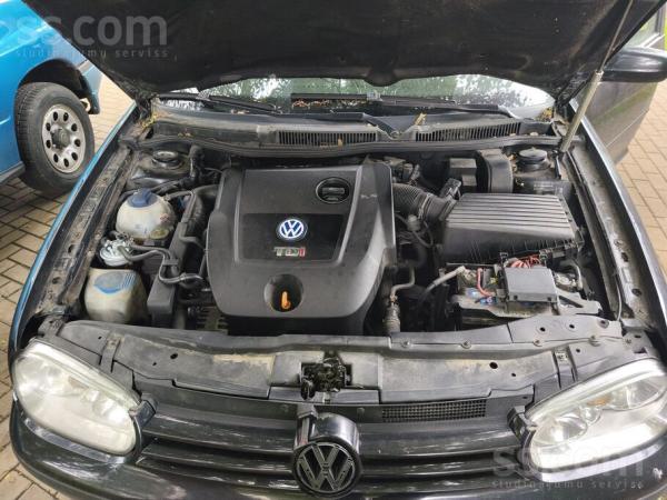 Zils Volkswagen Golf 2002 Rīga, ar dzinēja tilpumu 1.90 L un nobraukumu 258 tūkst. km par 1500 €, foto 4 vietnē AUTOMOTO.COM.LV