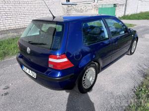 Zils Volkswagen Golf 2002 Daugavpils, ar dzinēja tilpumu 1.90 L un nobraukumu 285 tūkst. km par 1549 €, foto 5 vietnē AUTOMOTO.COM.LV