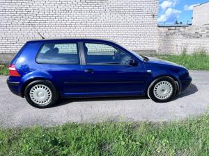 Zils Volkswagen Golf 2002 Daugavpils, ar dzinēja tilpumu 1.90 L un nobraukumu 285 tūkst. km par 1549 €, foto 7 vietnē AUTOMOTO.COM.LV