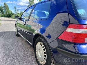 Zils Volkswagen Golf 2002 Daugavpils, ar dzinēja tilpumu 1.90 L un nobraukumu 285 tūkst. km par 1549 €, foto 12 vietnē AUTOMOTO.COM.LV