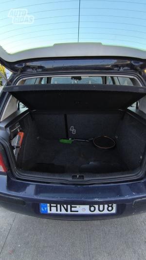 Zils Volkswagen Golf 2002 Viļņa, ar dzinēja tilpumu 1.90 L un nobraukumu 414 tūkst. km par 1100 €, foto 10 vietnē AUTOMOTO.COM.LV