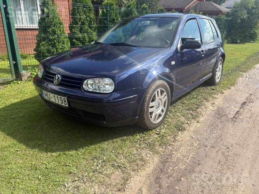 Zils Volkswagen Golf 2002 Rīga, ar dzinēja tilpumu 1.60 L un nobraukumu 167 tūkst. km par 1250 €, foto 1 vietnē AUTOMOTO.COM.LV
