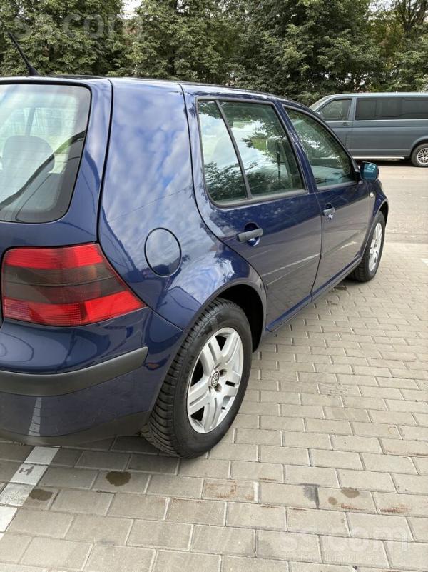 Blue Volkswagen Golf 2002 in Riga, with an engine capacity of 1.90 L and mileage of 282 thousand km for 2450 €, photo 7 on AUTOMOTO.COM.LV