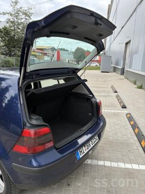 Blue Volkswagen Golf 2002 in Riga, with an engine capacity of 1.90 L and mileage of 282 thousand km for 2450 €, photo 24 on AUTOMOTO.COM.LV