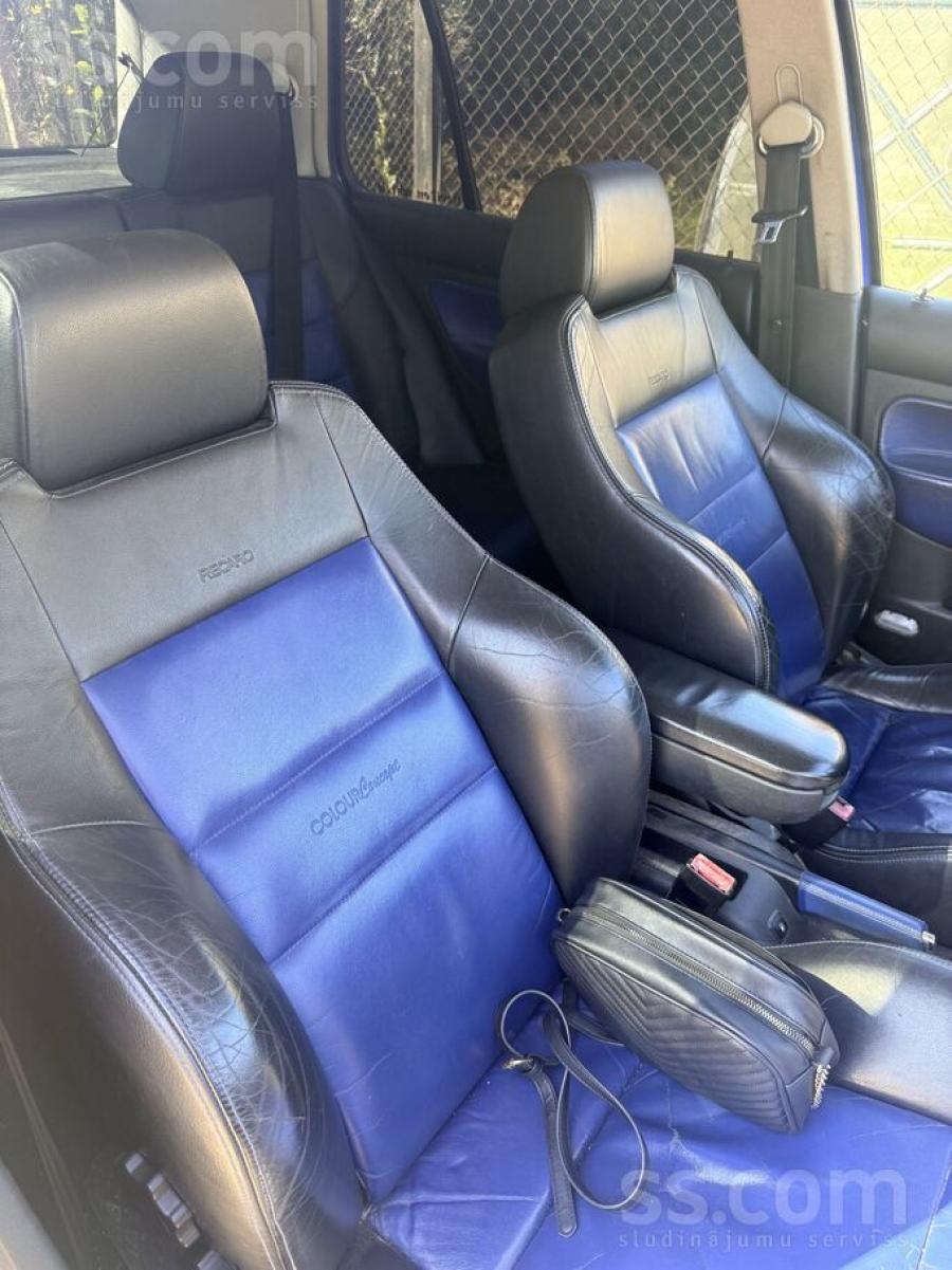 Zils Volkswagen Golf 2002 Rēzekne, ar dzinēja tilpumu 1.90 L un nobraukumu 0 tūkst. km par 2200 €, foto 6 vietnē AUTOMOTO.COM.LV