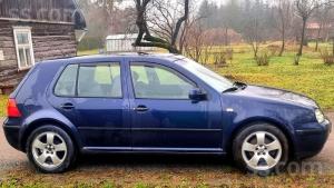 Blue Volkswagen Golf 2002 in Cesis, with an engine capacity of 1.90 L and mileage of 341 thousand km for 1550 €, photo 6 on AUTOMOTO.COM.LV