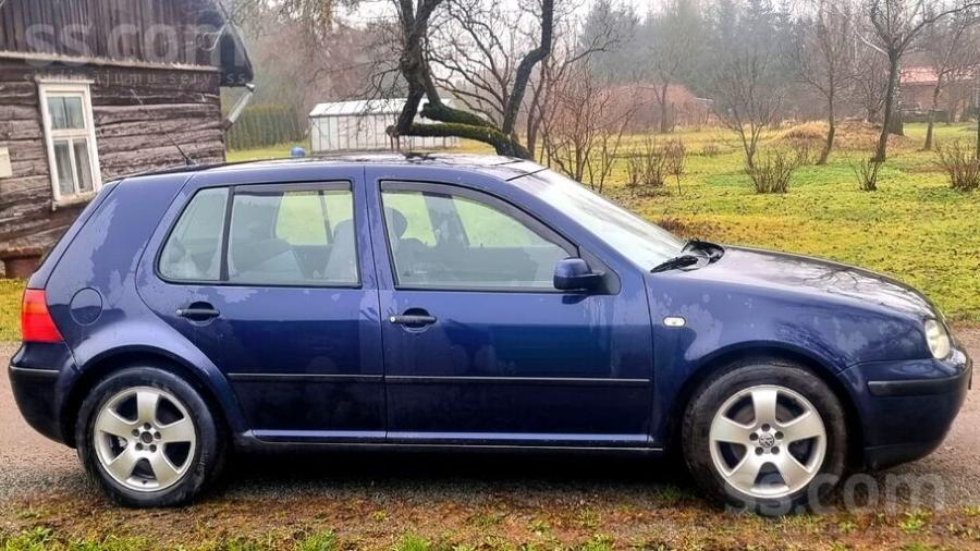 Blue Volkswagen Golf 2002 in Cesis, with an engine capacity of 1.90 L and mileage of 341 thousand km for 1550 €, photo 6 on AUTOMOTO.COM.LV