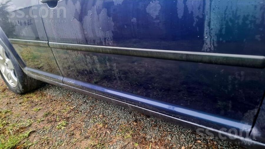 Blue Volkswagen Golf 2002 in Cesis, with an engine capacity of 1.90 L and mileage of 341 thousand km for 1550 €, photo 12 on AUTOMOTO.COM.LV