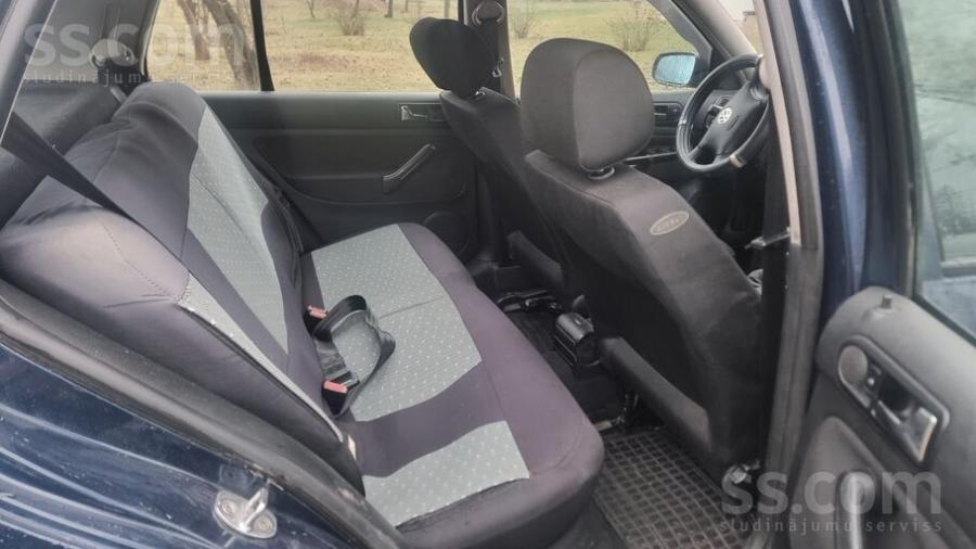 Blue Volkswagen Golf 2002 in Cesis, with an engine capacity of 1.90 L and mileage of 341 thousand km for 1550 €, photo 15 on AUTOMOTO.COM.LV