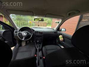 Zils Volkswagen Golf 2002 Rīga, ar dzinēja tilpumu 1.90 L un nobraukumu 420 tūkst. km par 2000 €, foto 9 vietnē AUTOMOTO.COM.LV