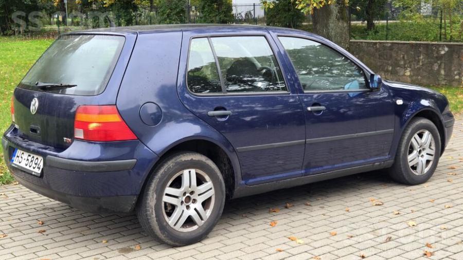 Zils Volkswagen Golf 2002 Rīga, ar dzinēja tilpumu 1.90 L un nobraukumu 0 tūkst. km par 1120 €, foto 7 vietnē AUTOMOTO.COM.LV