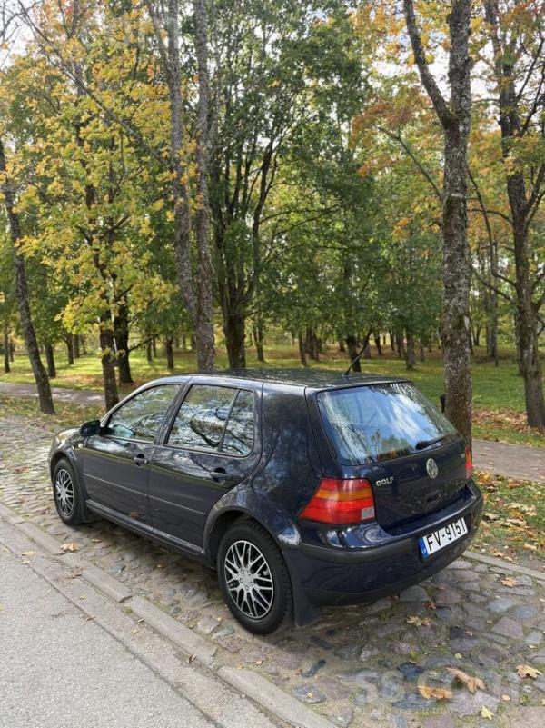 Фольксваген Гольф 2002 в Кулдига на AUTOMOTO.COM.LV Синий Фольксваген Гольф 2002 в Кулдига, объемом двигателя 1.90 л и пробегом 344 тыс. км за 1300 €, фото 3 на AUTOMOTO.COM.LV