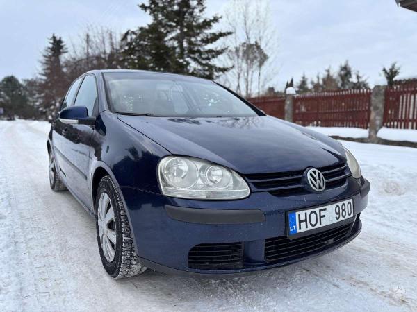 Blue Volkswagen Golf 2003 in Mazeikiai, with an engine capacity of 1.90 L and mileage of 380 thousand km for 1350 €, photo 4 on AUTOMOTO.COM.LV