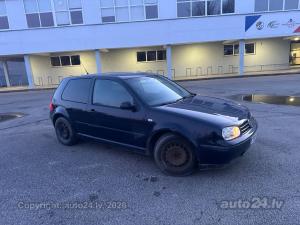 Zils Volkswagen Golf 2003 Tartu, ar dzinēja tilpumu 1.40 L un nobraukumu 267 tūkst. km par 600 €, foto 2 vietnē AUTOMOTO.COM.LV