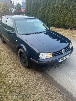 Zils Volkswagen Golf 2003 Tartu, ar dzinēja tilpumu 1.40 L un nobraukumu 267 tūkst. km par 600 €, foto 8 vietnē AUTOMOTO.COM.LV