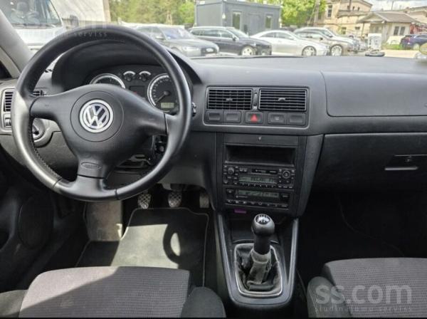 Zils Volkswagen Golf 2003 Bauska, ar dzinēja tilpumu 1.90 L un nobraukumu 0 tūkst. km par 2490 €, foto 7 vietnē AUTOMOTO.COM.LV