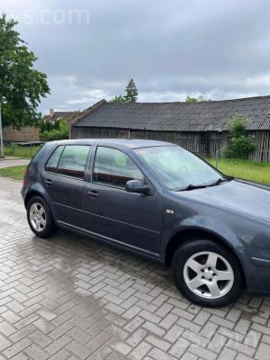 Zils Volkswagen Golf 2003 Dobele, ar dzinēja tilpumu 1.60 L un nobraukumu 325 tūkst. km par 360 €, foto 5 vietnē AUTOMOTO.COM.LV