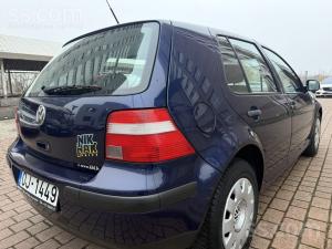 Zils Volkswagen Golf 2003 Rīga, ar dzinēja tilpumu 1.40 L un nobraukumu 0 tūkst. km par 1600 €, foto 5 vietnē AUTOMOTO.COM.LV