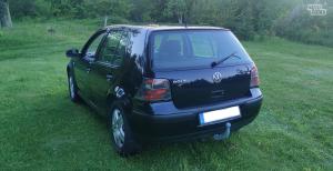 Blue Volkswagen Golf 2003 in Alytus, with an engine capacity of 1.60 L and mileage of 239 thousand km for 650 €, photo 4 on AUTOMOTO.COM.LV