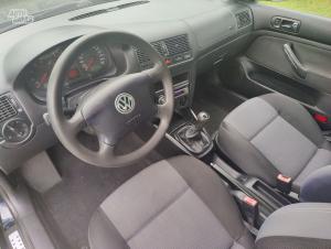 Blue Volkswagen Golf 2003 in Alytus, with an engine capacity of 1.60 L and mileage of 239 thousand km for 650 €, photo 6 on AUTOMOTO.COM.LV