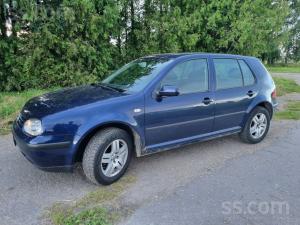Zils Volkswagen Golf 2003 Rīga, ar dzinēja tilpumu 1.40 L un nobraukumu 238 tūkst. km par 1200 €, foto 4 vietnē AUTOMOTO.COM.LV
