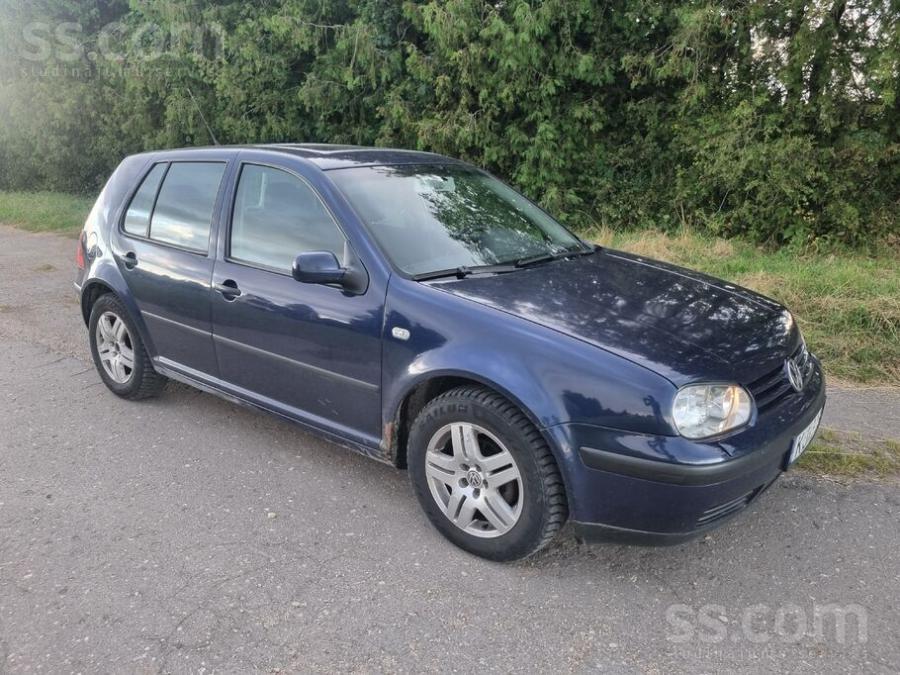 Zils Volkswagen Golf 2003 Rīga, ar dzinēja tilpumu 1.40 L un nobraukumu 238 tūkst. km par 1200 €, foto 7 vietnē AUTOMOTO.COM.LV