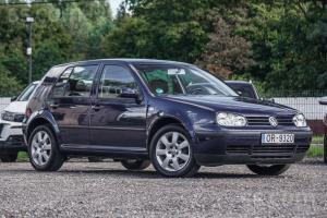 Zils Volkswagen Golf 2003 Rīga, ar dzinēja tilpumu 1.40 L un nobraukumu 244 tūkst. km par 2490 €, foto 3 vietnē AUTOMOTO.COM.LV