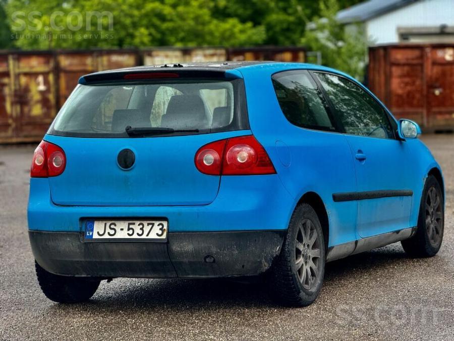 Zils Volkswagen Golf 2004 Rīga, ar dzinēja tilpumu 1.90 L un nobraukumu 0 tūkst. km par 1650 €, foto 3 vietnē AUTOMOTO.COM.LV