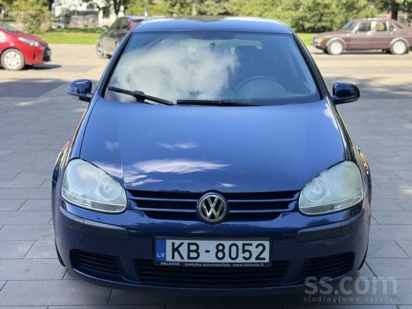 Blue Volkswagen Golf 2004 in Riga, with an engine capacity of 1.60 L and mileage of 0 thousand km for 1350 €, photo 2 on AUTOMOTO.COM.LV
