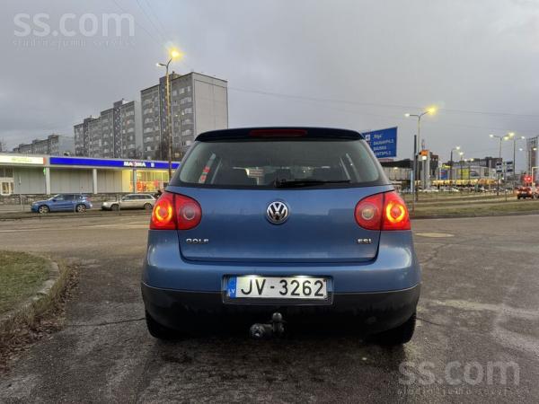Blue Volkswagen Golf 2004 in Riga, with an engine capacity of 1.40 L and mileage of 210 thousand km for 2200 €, photo 5 on AUTOMOTO.COM.LV