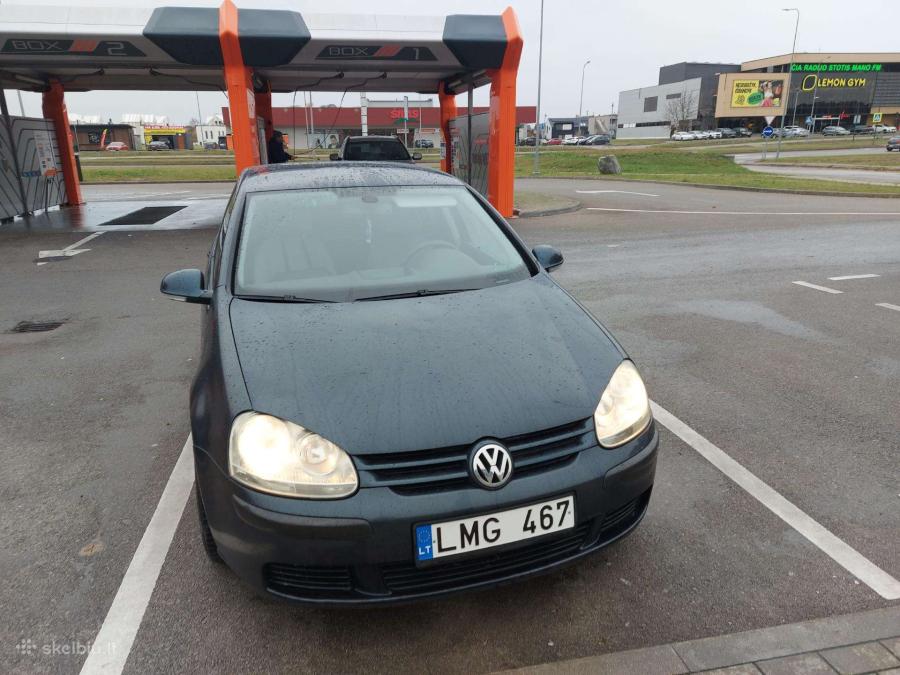 Blue Volkswagen Golf 2004 in Kaunas, with an engine capacity of 1.90 L and mileage of 292 thousand km for 2600 €, photo 1 on AUTOMOTO.COM.LV
