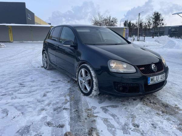 Zils Volkswagen Golf 2004 Kauņa, ar dzinēja tilpumu 1.90 L un nobraukumu 406 tūkst. km par 2800 €, foto 1 vietnē AUTOMOTO.COM.LV