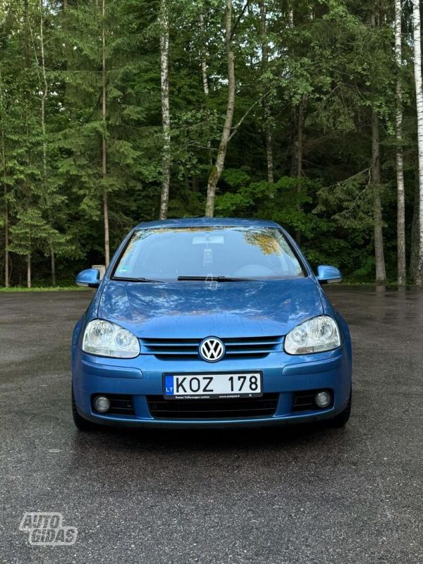 Blue Volkswagen Golf 2004 in Alytus, with an engine capacity of 2.00 L and mileage of 308 thousand km for 1950 €, photo 2 on AUTOMOTO.COM.LV