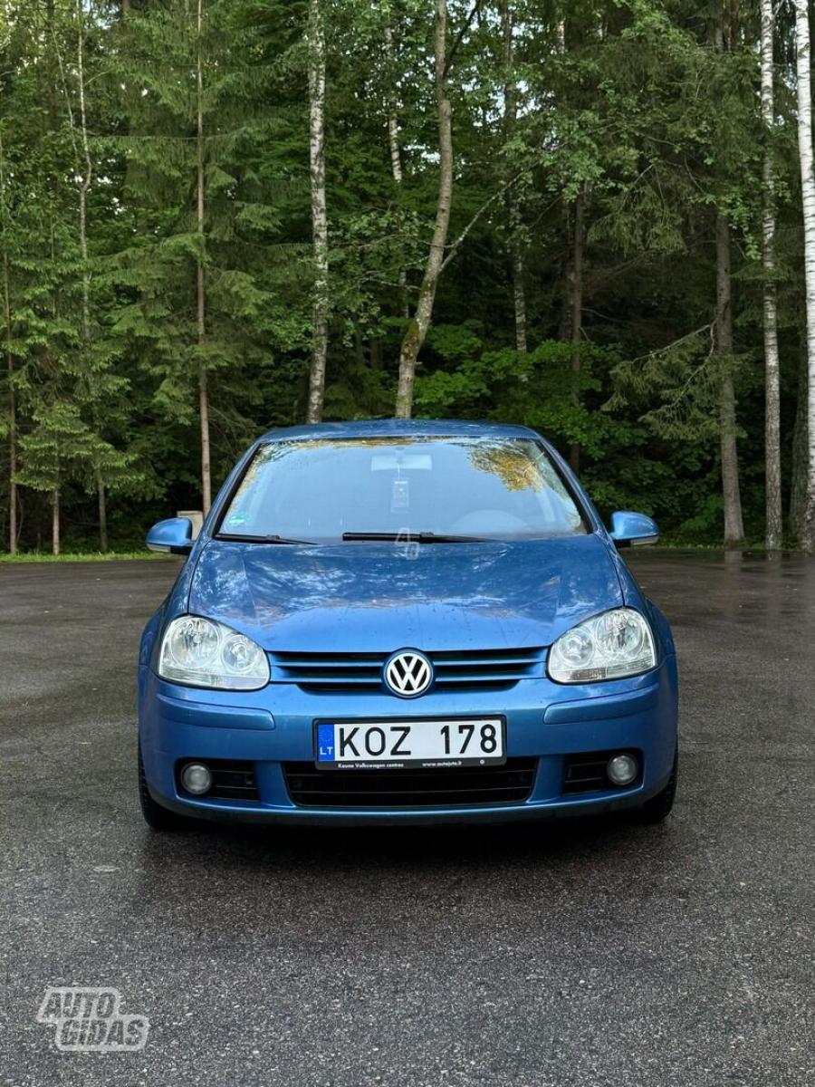 Blue Volkswagen Golf 2004 in Alytus, with an engine capacity of 2.00 L and mileage of 308 thousand km for 1950 €, photo 3 on AUTOMOTO.COM.LV