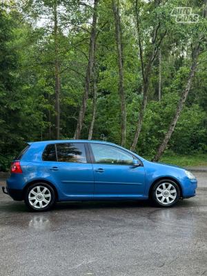 Blue Volkswagen Golf 2004 in Alytus, with an engine capacity of 2.00 L and mileage of 308 thousand km for 1950 €, photo 9 on AUTOMOTO.COM.LV