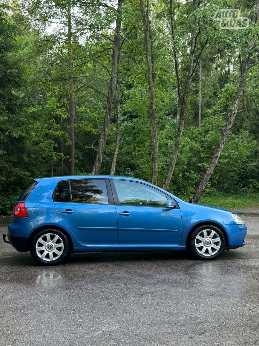 Blue Volkswagen Golf 2004 in Alytus, with an engine capacity of 2.00 L and mileage of 308 thousand km for 1950 €, photo 9 on AUTOMOTO.COM.LV