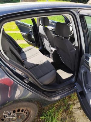 Blue Volkswagen Golf 2004 in Vilnius, with an engine capacity of 1.90 L and mileage of 284 thousand km for 399 €, photo 10 on AUTOMOTO.COM.LV