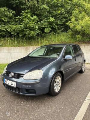 Blue Volkswagen Golf 2004 in Vilnius, with an engine capacity of 1.90 L and mileage of 325 thousand km for 600 €, photo 3 on AUTOMOTO.COM.LV