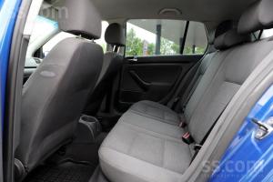 Blue Volkswagen Golf 2004 in Tukums, with an engine capacity of 1.90 L and mileage of 386 thousand km for 1990 €, photo 8 on AUTOMOTO.COM.LV