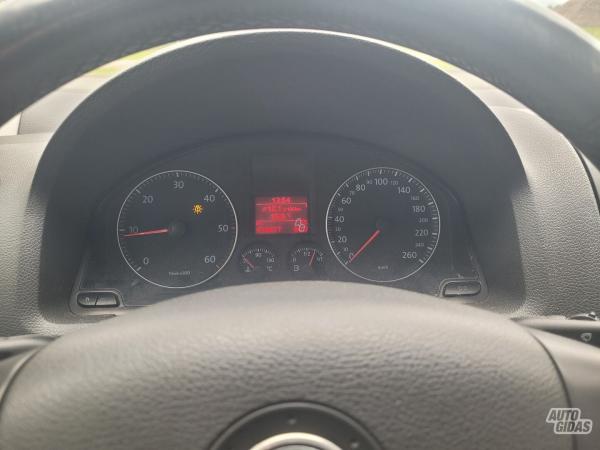 Zils Volkswagen Golf 2004 Viļņa, ar dzinēja tilpumu 1.90 L un nobraukumu 418 tūkst. km par 880 €, foto 9 vietnē AUTOMOTO.COM.LV