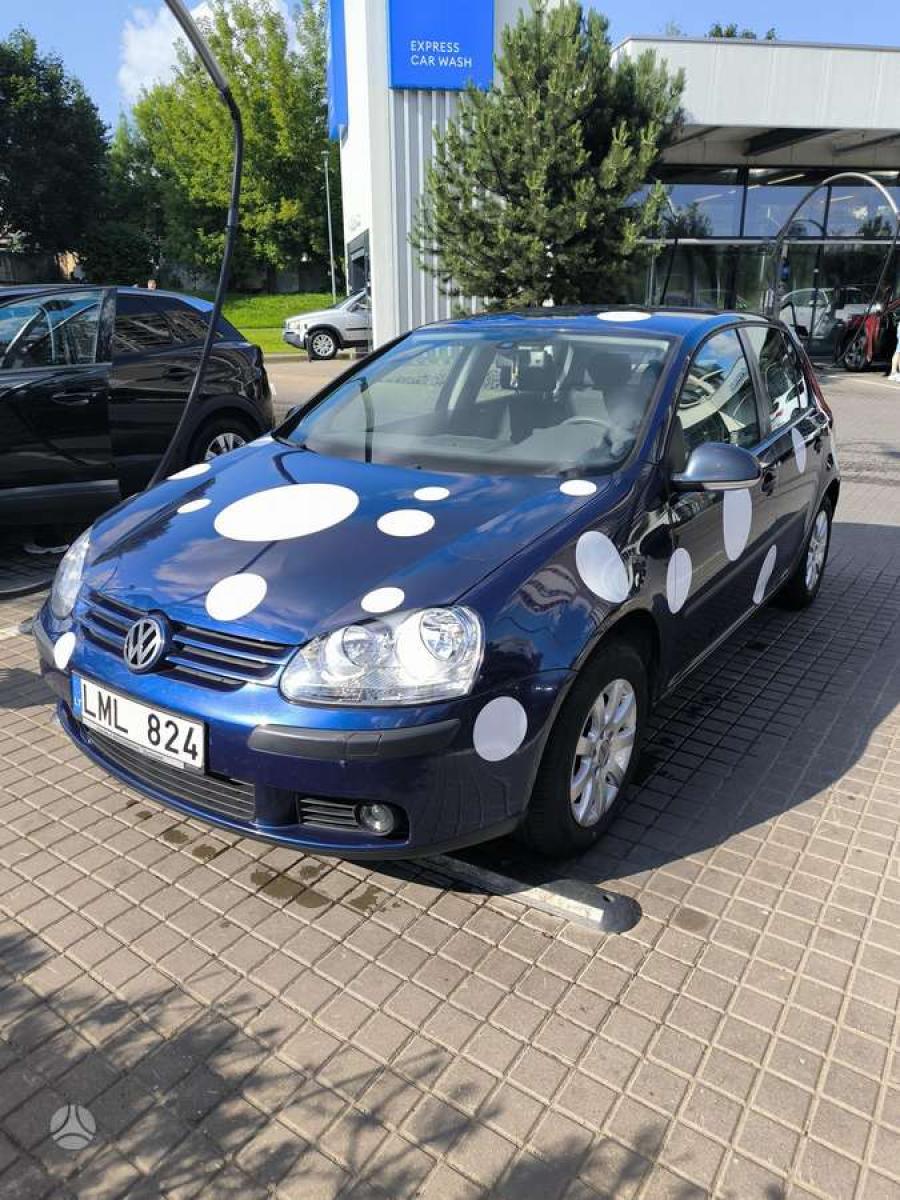 Blue Volkswagen Golf 2004 in Vilnius, with an engine capacity of 1.60 L and mileage of 289 thousand km for 1300 €, photo 1 on AUTOMOTO.COM.LV