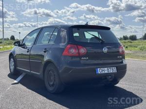 Zils Volkswagen Golf 2004 Jelgava, ar dzinēja tilpumu 1.90 L un nobraukumu 345 tūkst. km par 1450 €, foto 5 vietnē AUTOMOTO.COM.LV