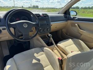 Zils Volkswagen Golf 2004 Jelgava, ar dzinēja tilpumu 1.90 L un nobraukumu 345 tūkst. km par 1450 €, foto 7 vietnē AUTOMOTO.COM.LV