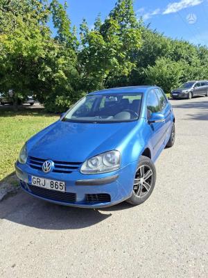 Zils Volkswagen Golf 2004 Klaipėda, ar dzinēja tilpumu 1.90 L un nobraukumu 556 tūkst. km par 850 €, foto 5 vietnē AUTOMOTO.COM.LV