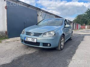Zils Volkswagen Golf 2004 Ludza, ar dzinēja tilpumu 1.90 L un nobraukumu 427 tūkst. km par 1700 €, foto 5 vietnē AUTOMOTO.COM.LV