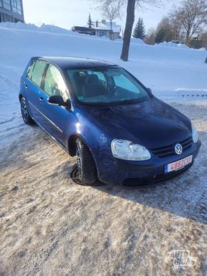 Blue Volkswagen Golf 2005 in Alytus, with an engine capacity of 1.60 L and mileage of 221 thousand km for 1100 €, photo 2 on AUTOMOTO.COM.LV