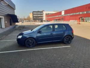Blue Volkswagen Golf 2005 in Kaunas, with an engine capacity of 2.00 L and mileage of 300 thousand km for 690 €, photo  on AUTOMOTO.COM.LV