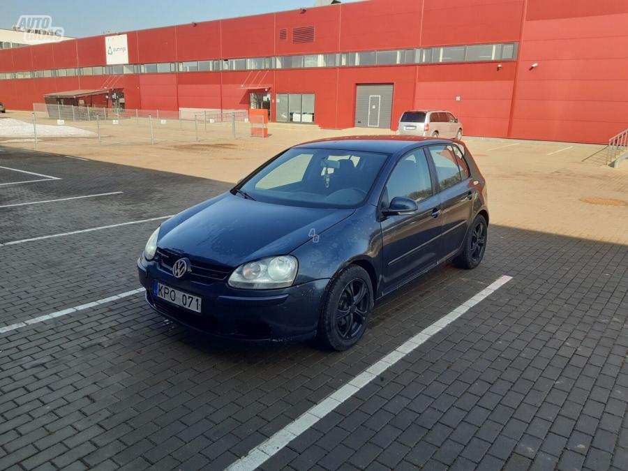 Blue Volkswagen Golf 2005 in Kaunas, with an engine capacity of 2.00 L and mileage of 300 thousand km for 690 €, photo 3 on AUTOMOTO.COM.LV