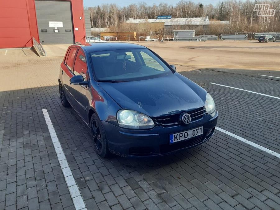 Blue Volkswagen Golf 2005 in Kaunas, with an engine capacity of 2.00 L and mileage of 300 thousand km for 690 €, photo 6 on AUTOMOTO.COM.LV