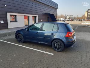 Blue Volkswagen Golf 2005 in Kaunas, with an engine capacity of 2.00 L and mileage of 300 thousand km for 690 €, photo 16 on AUTOMOTO.COM.LV
